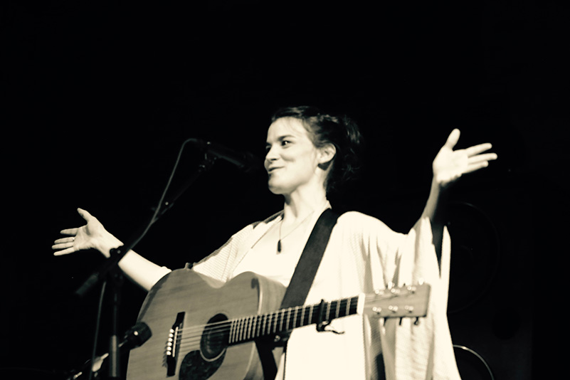 Events - Lydia Cole Live In Devonport - NZ Musician