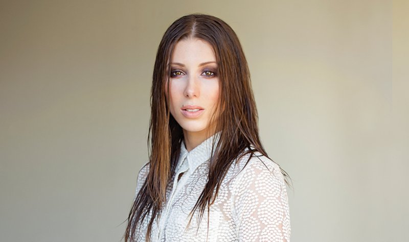 Feature - Lizzie Marvelly: Tripping From Popular To Pop - NZ Musician