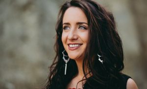Feature - Kaylee Bell: Building up a Country Storm - NZ Musician