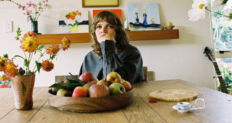 Feature - Louisa Nicklin: Making Room To Breath - NZ Musician